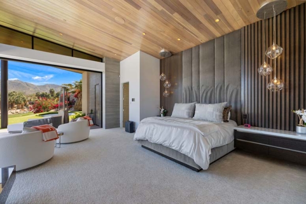 Team Sun Builders | Luxury Homes. Distinctive Experience.